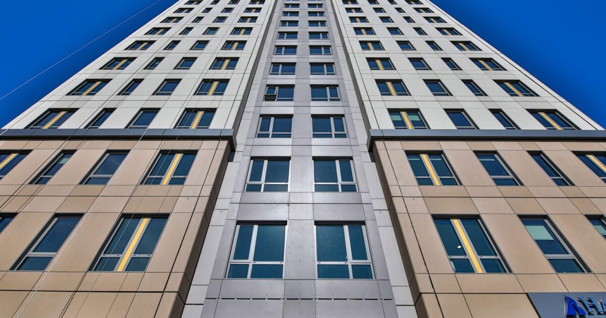 Fire-safe facade cladding: facade panels - Blog | SVK